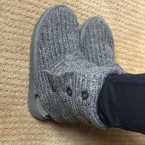 UGG | Shoes | Grey Knit Uggs | Poshmark